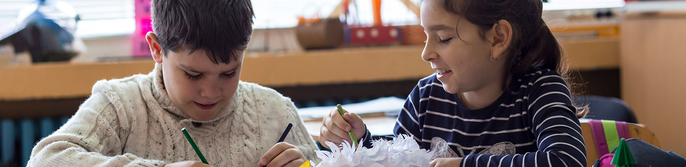 Create a Living Wax Museum in Your Classroom | Continental